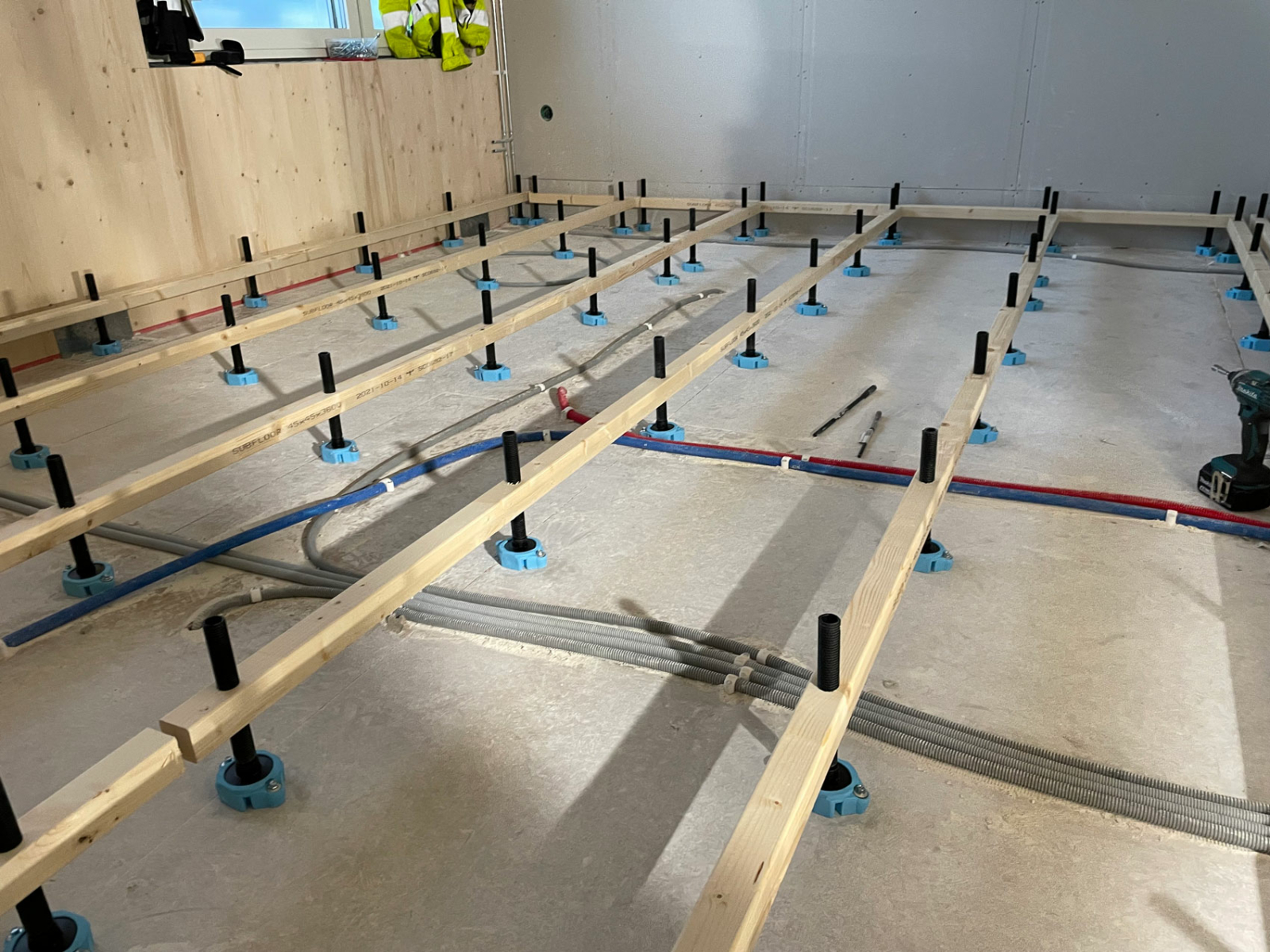 Uppreglade golv - SubFloor